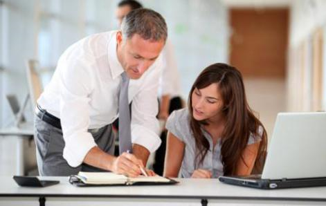 Comment bien accueillir un stagiaire ? - Medef Lyon Rhône